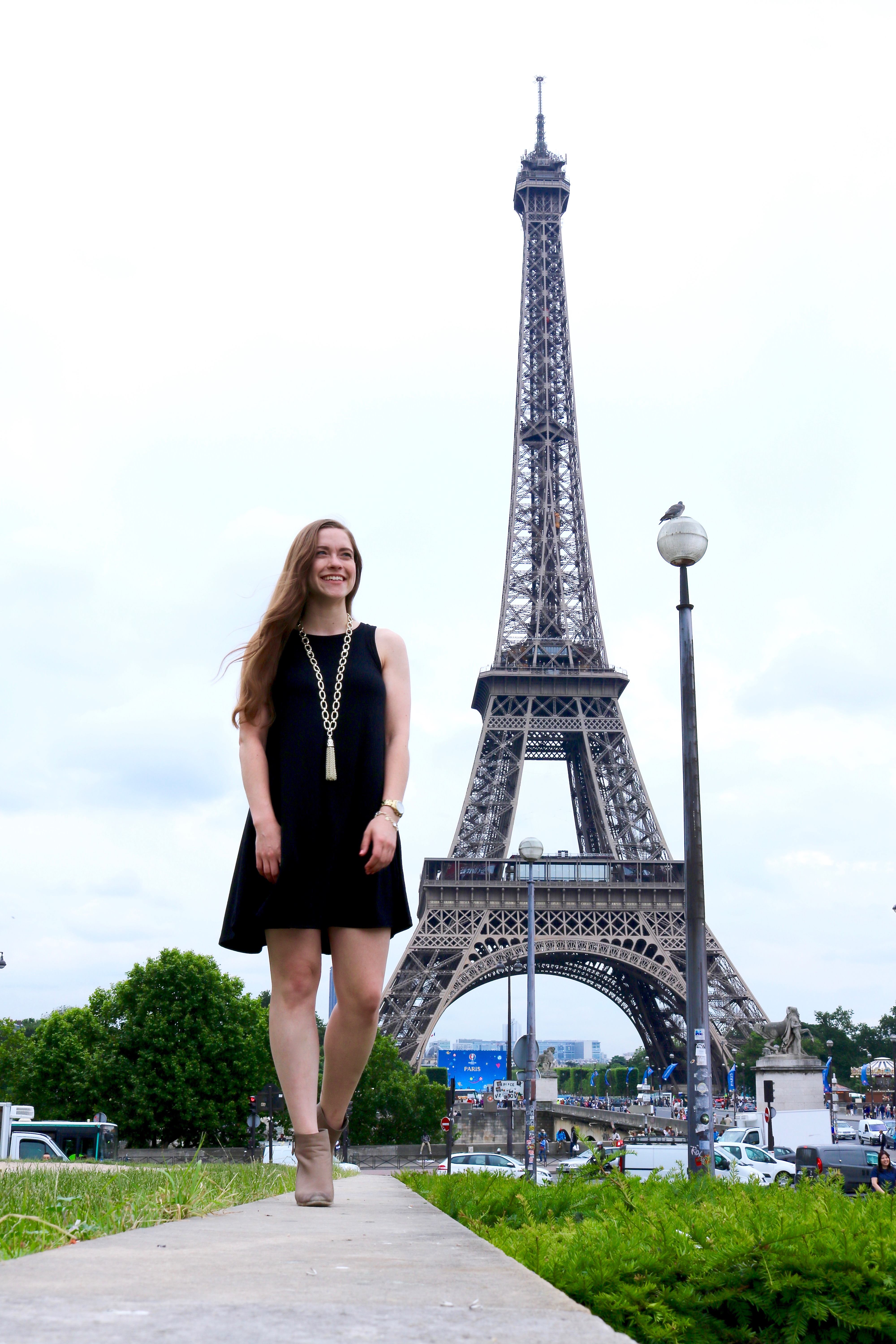 Tour Eiffel - Bowtiful Life