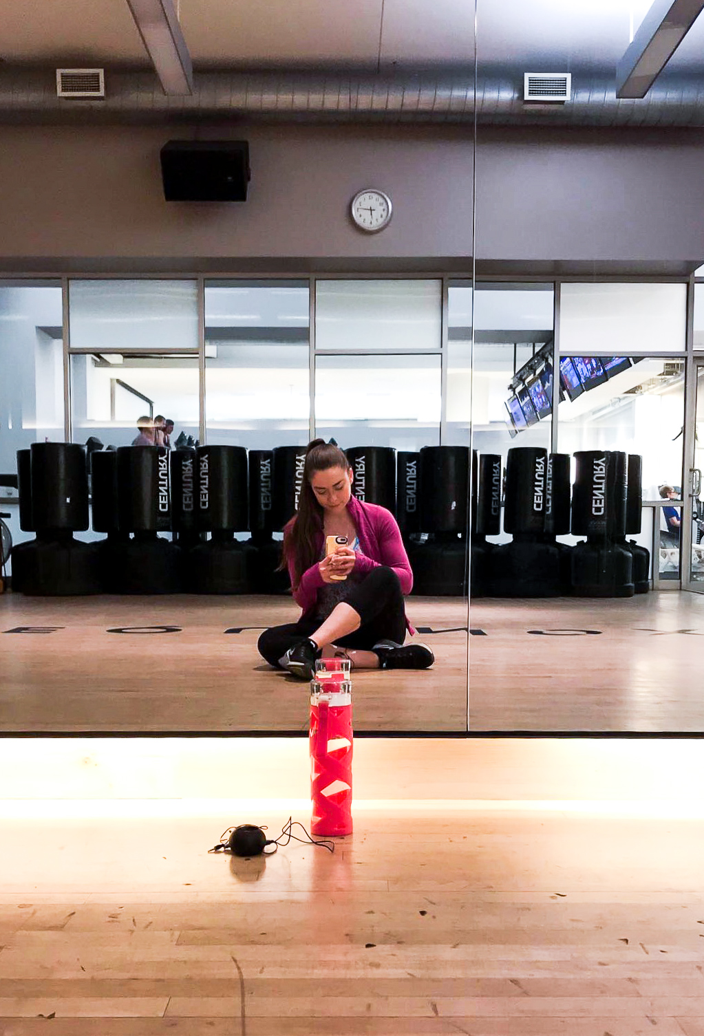 Fun Athletic Wear for 2018 Fitness Resolutions - Bowtiful Life